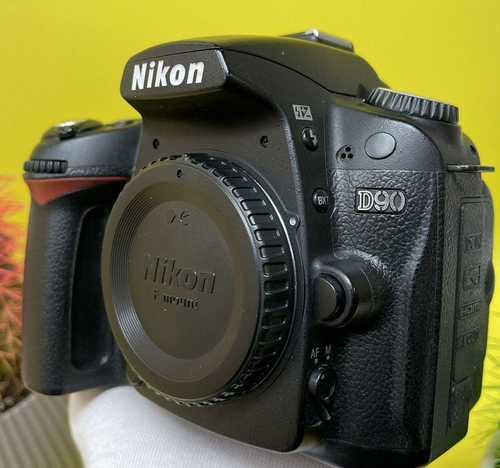 Nikon d90