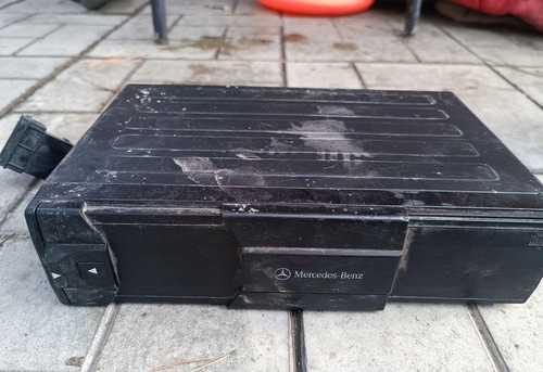 Cd changer Mercedes CD-чейнджер на Мерседес W220