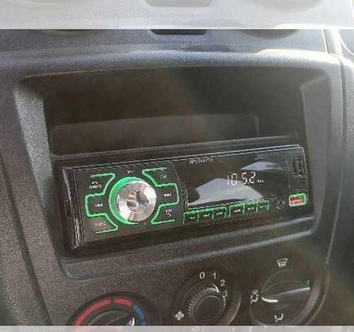 Автомагнитола 1din с bluetooth, aux, usb