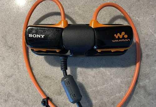 Беспроводные наушники для плавания и спорта Sony