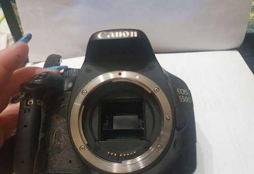 Фотоаппарат Canon EOS 550D рабочий