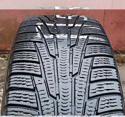 Nokian Tyres Hakkapeliitta R 215/65 R16 102R