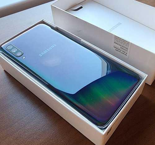 Samsung Galaxy A70, 6/128 ГБ