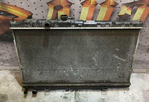 Радиатор охлаждения двигателя Nissan Almera