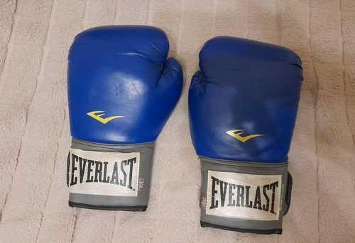 Боксерские перчатки Everlast 10 oz