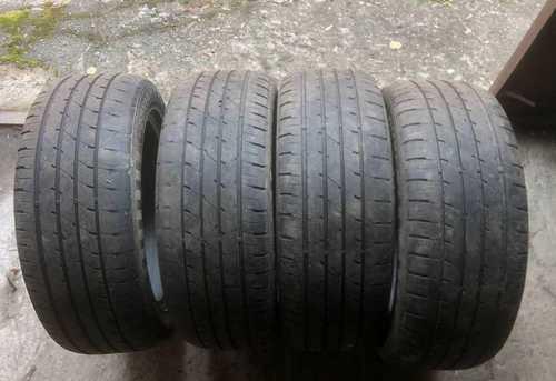 Dunlop Enasave RV504 215/55 R17 94V