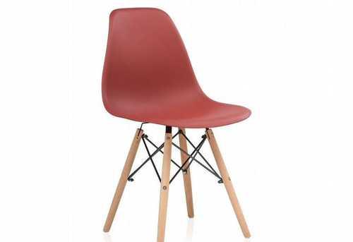 Пластиковый стул Eames PC-015 bordeaux