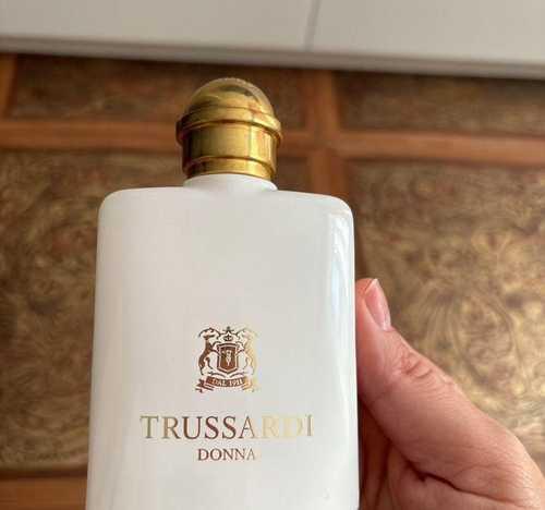 Забронирован Trussardi Donna