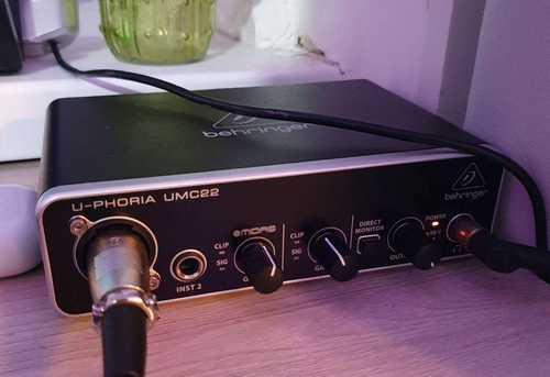 Звуковуха behringer umc22 + Микрофон maono AU-A03