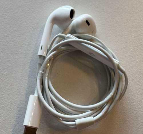 Наушники apple earpods lightning бу