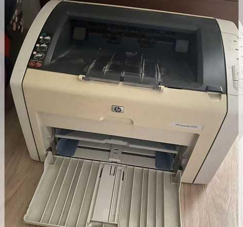 Принтер hp laserjet 1022, чб