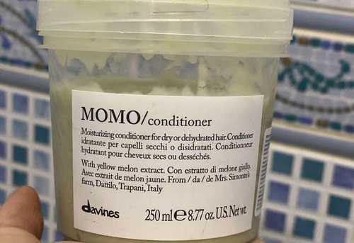 Davines momo