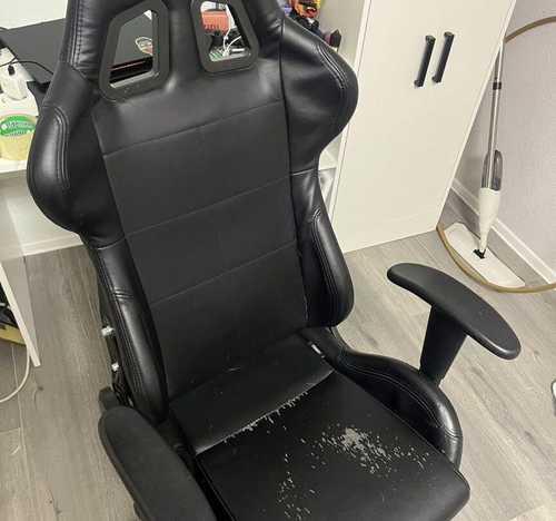 Компьютерное кресло игровое dxracer