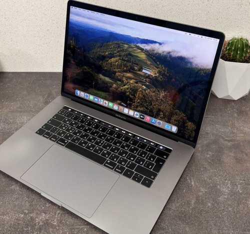 Apple MacBook Pro 15 2018 16/512GB SSD