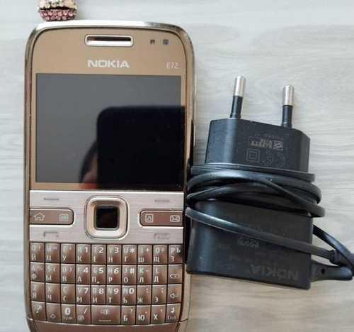 Nokia E72