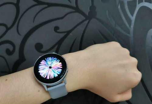 Смарт-часы samsung Galaxy Watch Active2