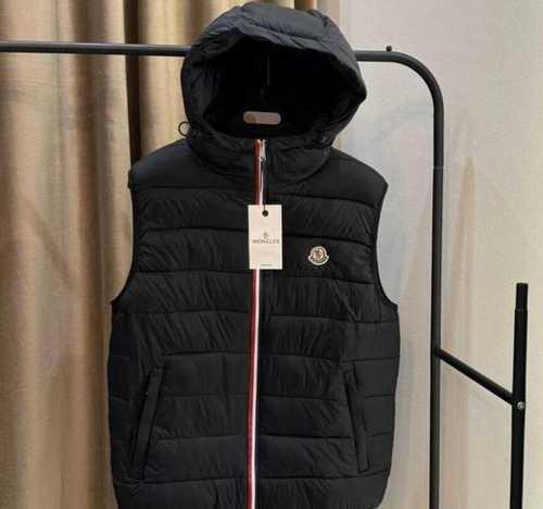 Жилетка Moncler