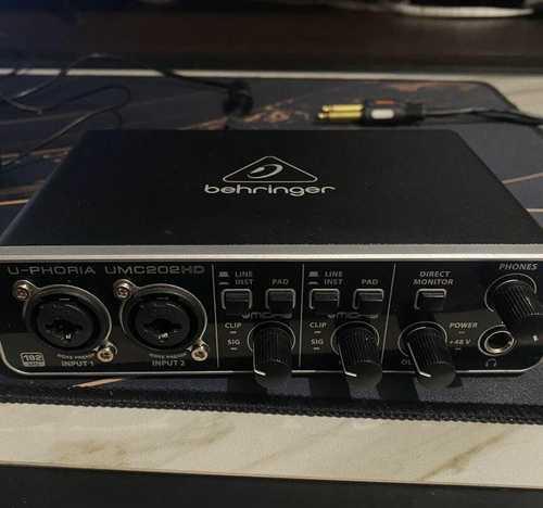 Звуковая карта behringer umc202hd