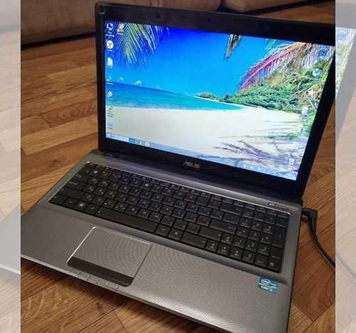 Ноутбук asus A52J