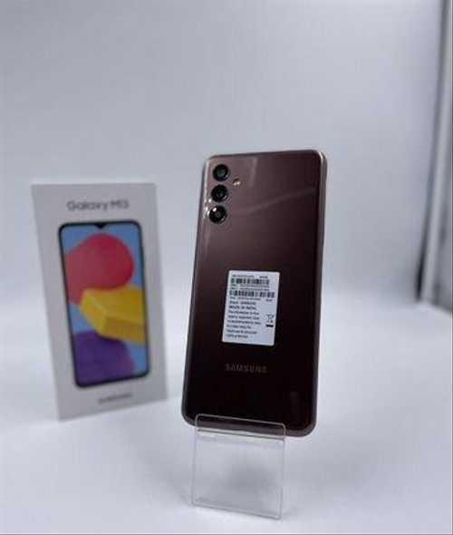 Смартфон Samsung M13 4/64 GB коричневый, новый