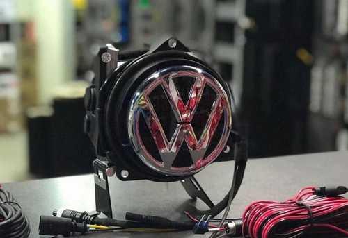 Камера в значок Volkswagen