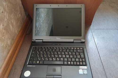 12.1" Ноутбук Fujitsu-Siemens esprimo Mobile U9200