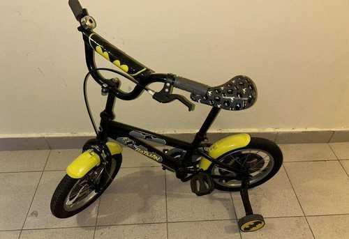 Детский четврехколесный велосипед для мальчика