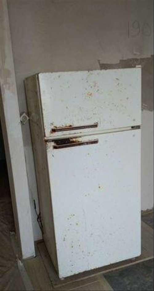 Холодильник бу Юрюзань 207 двухкамерный