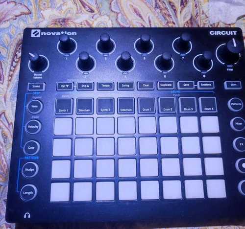 Novation circuit