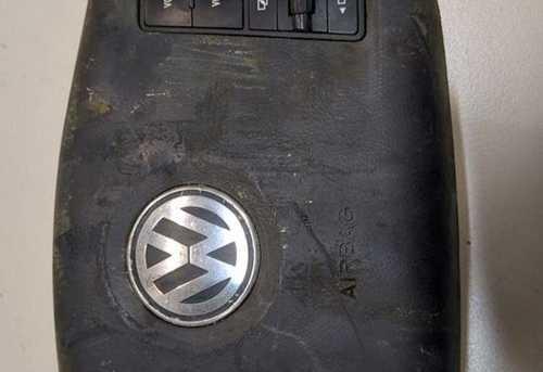 Подушка безопасности водителя Volkswagen Touareg