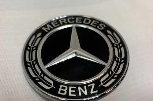 Эмблема капота чёрная Mercedes A0008171601