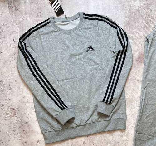 Спортивные костюмы Adidas