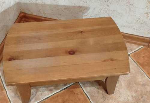 Табурет (столик Икея) из массива дерева