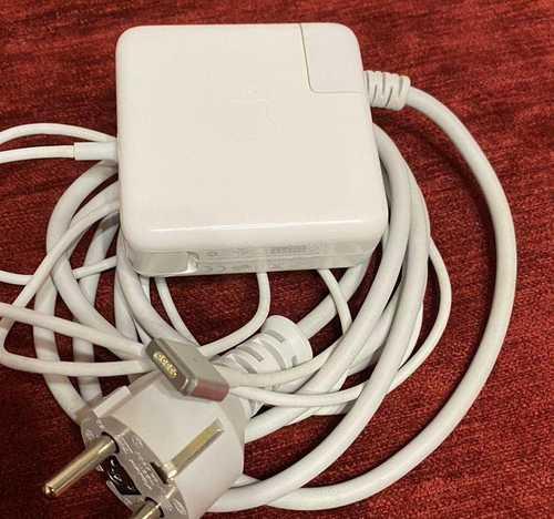 Apple 60W MagSafe 2 Power Adapter MD565 A1435