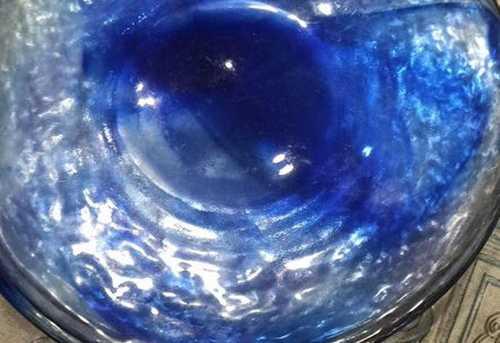Тарелки синие стекло