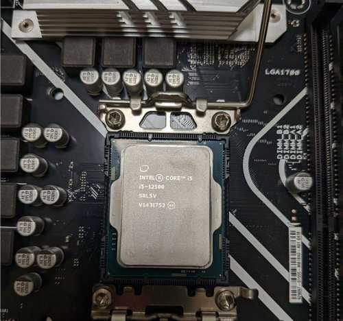 Intel core i5 12500