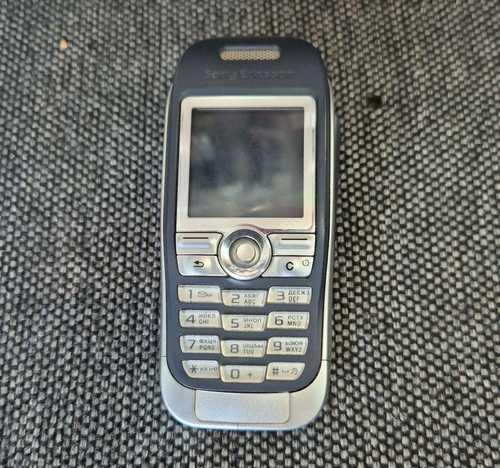 Sony Ericsson J300i