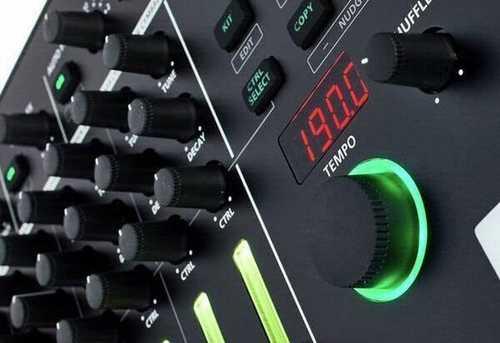Продам Roland-TR8s