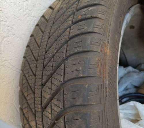 Goodyear Vector 4Seasons 205/55 R16