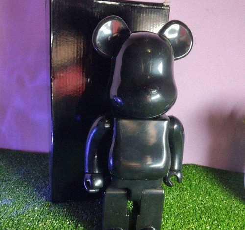 Мишка Bearbrick 28 см