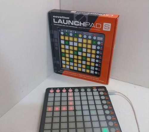 DJ-контроллер Novation Launchpad S