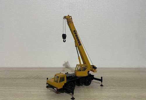 Кран Liebherr LTM 1025 Кранлод 1:50, оч. редкий