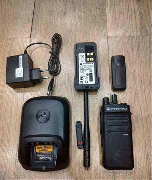 Рация (радиостанция) Motorola DP2400 VHF