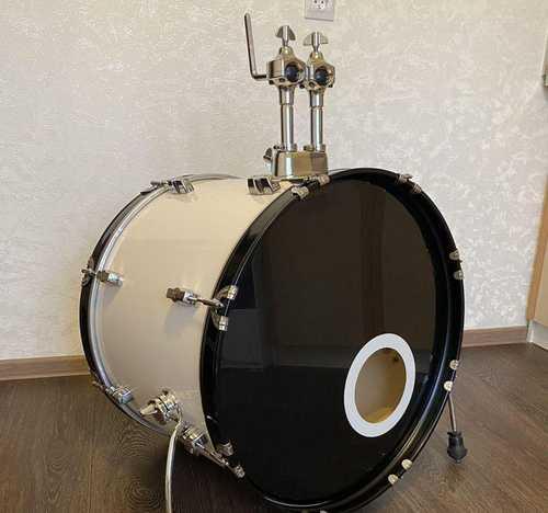 Бас барабан (бочка) на 22' sonor Force 507