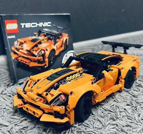 Конструктор Lego Technic 42093