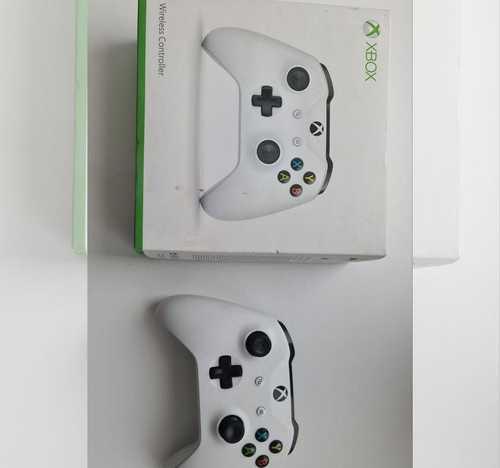 Продам геймпад xbox one s