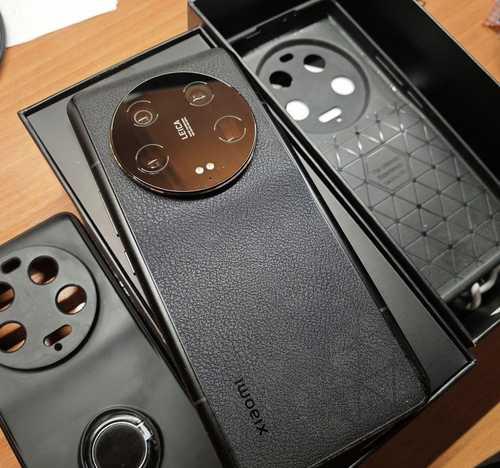 Xiaomi 13 Ultra, 12/256 ГБ