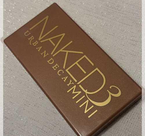 Urban Decay палетка теней Naked 3 mini