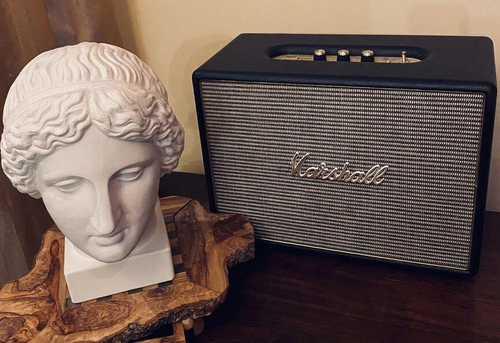 Колонка Marshall Woburn