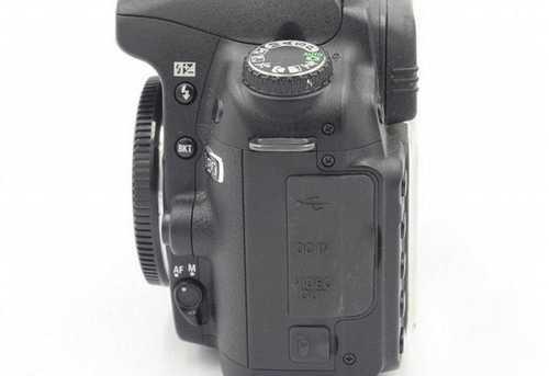 Зеркальный фотоаппарат Nikon D80 Body